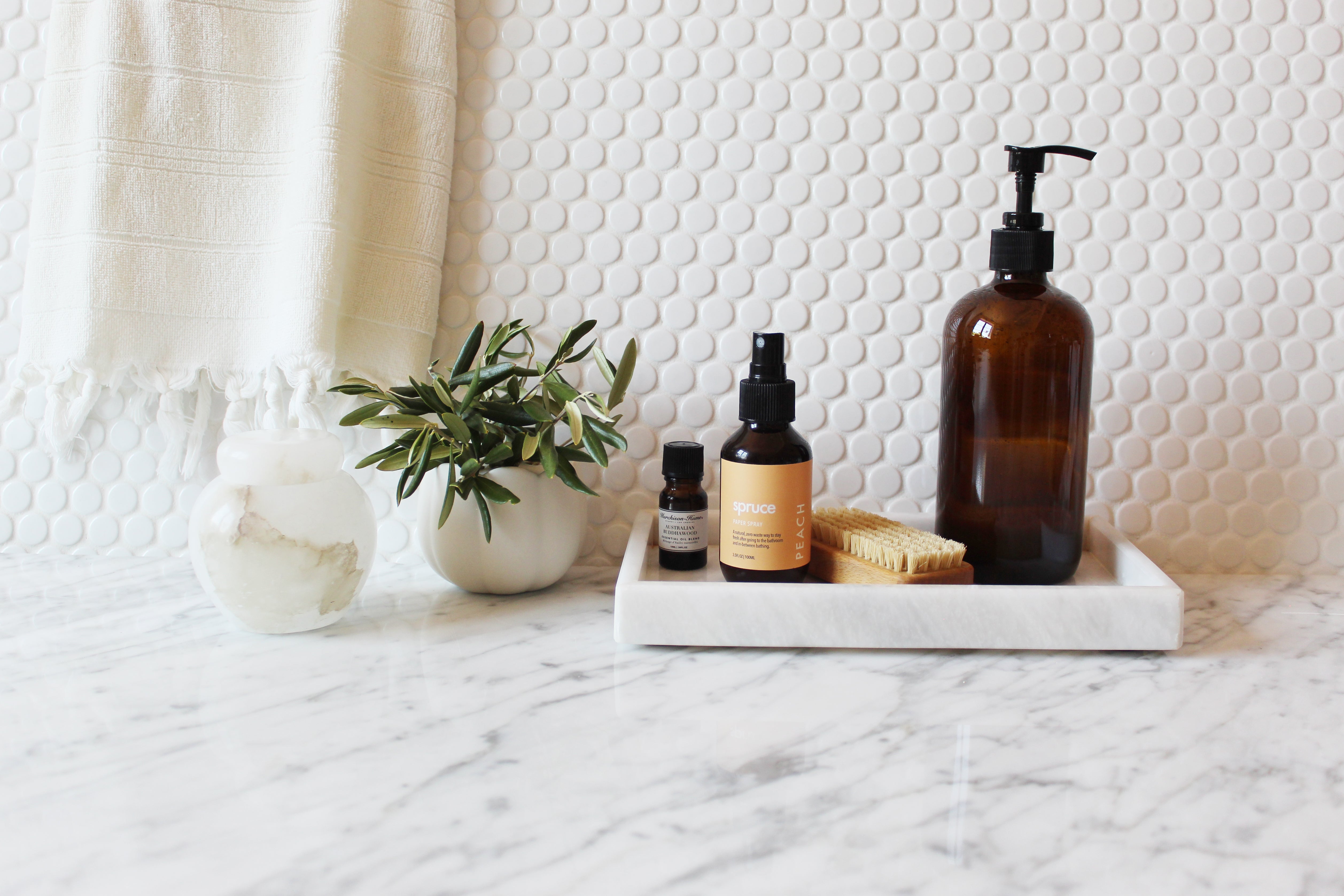 Instant Bathroom Upgrades For Rentals – Murchison-Hume USA