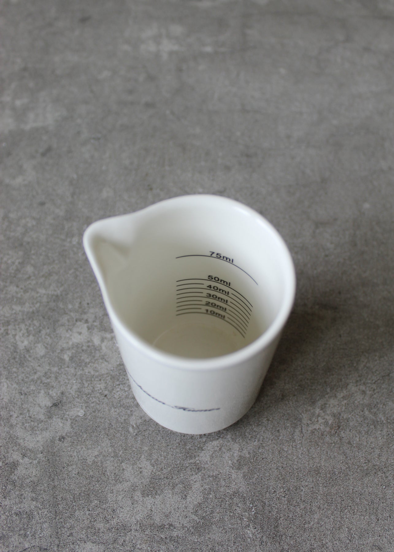 Ceramic Measuring Cup | Stylish Homeware for Measuring & Cleaning – MH ...